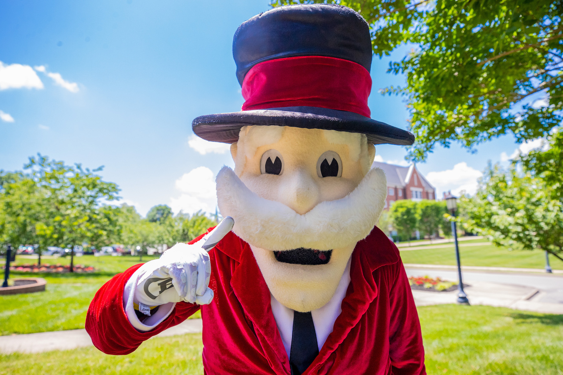 From Bobby the Bobcat to the Gov, incoming mascot ready to ‘write my ...